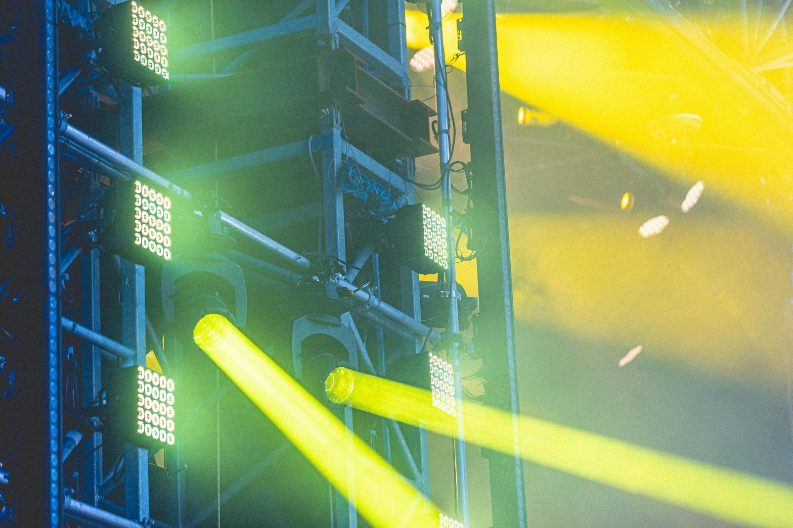 Exo Beam White LED Light – Stage lighting Products GLP