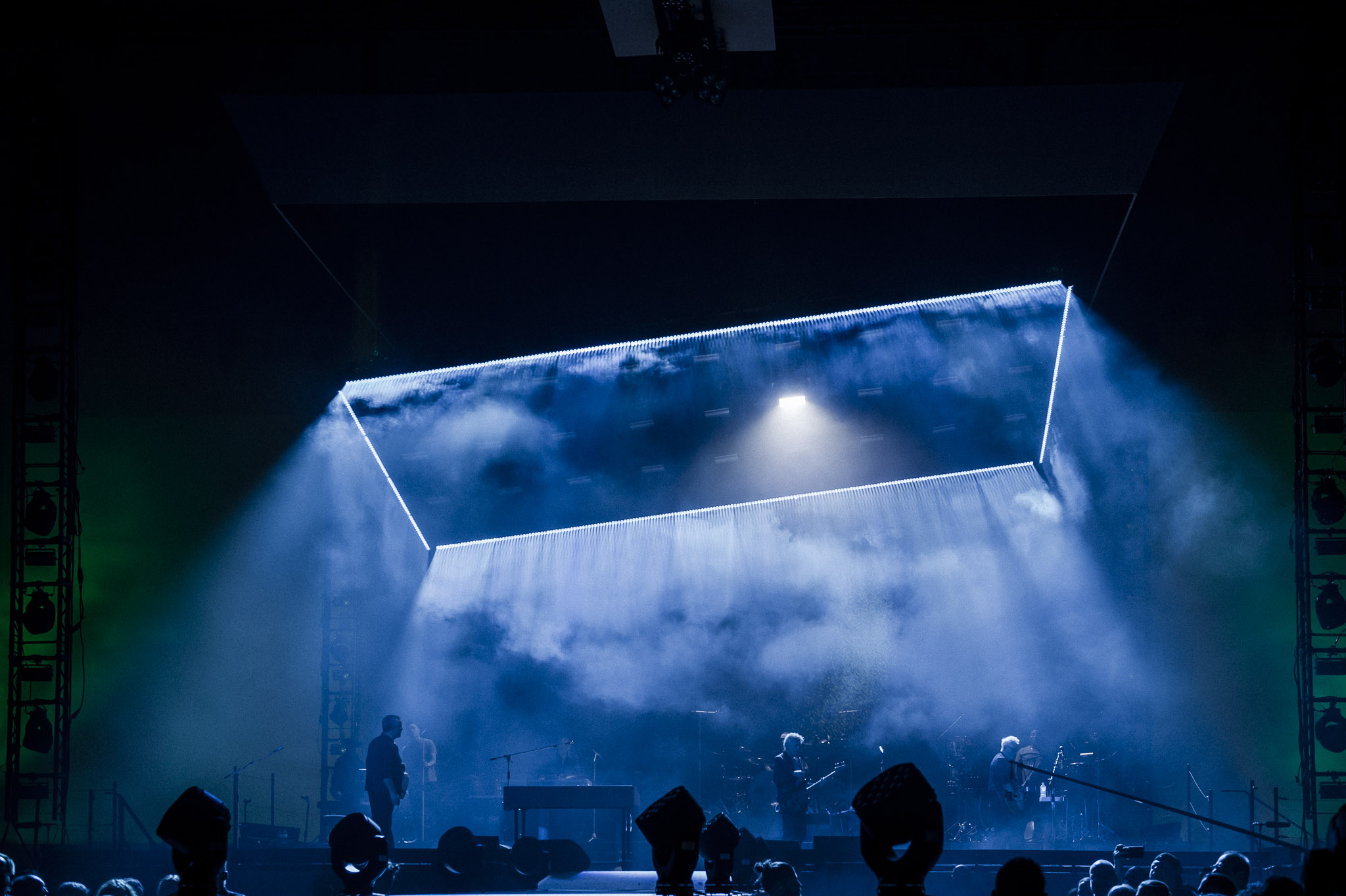 - More Than 220 GLP Fixtures in Use on Herbert Grönemeyer’s Das Ist Los ...